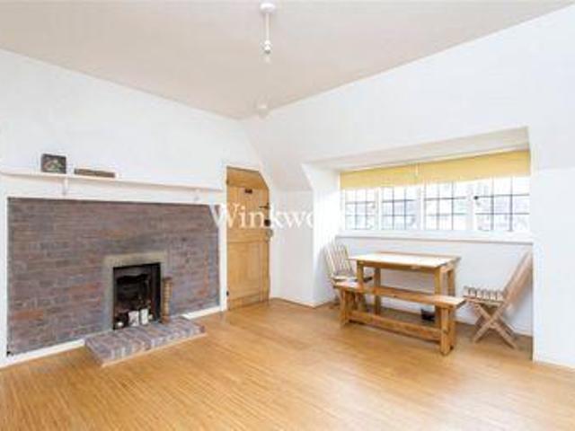 1 Bedrooms Flat for rent in Waterlow Court, Heath Close, London NW11