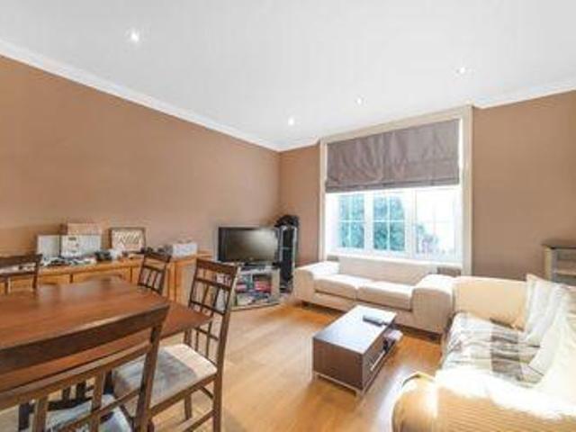 1 Bedrooms Flat for rent in Wadham Gardens, Hampstead, London NW3