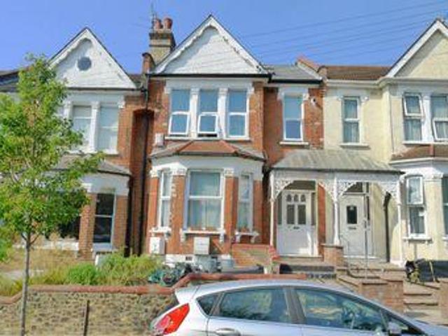 1 Bedrooms Flat for rent in Wakefield Road, London N11