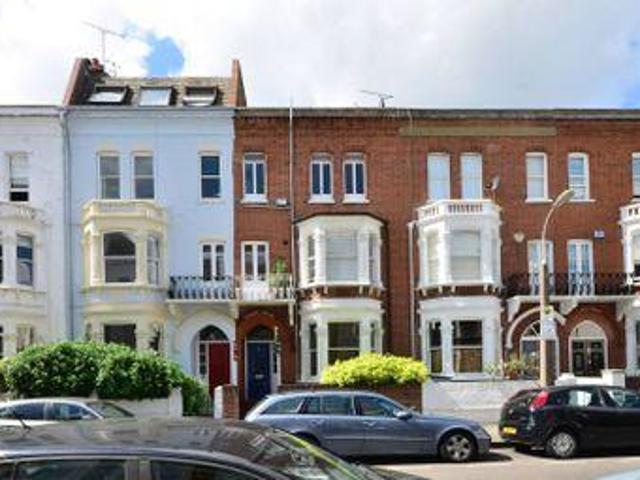 1 Bedrooms Flat for rent in Waldemar Avenue, Fulham, London SW6