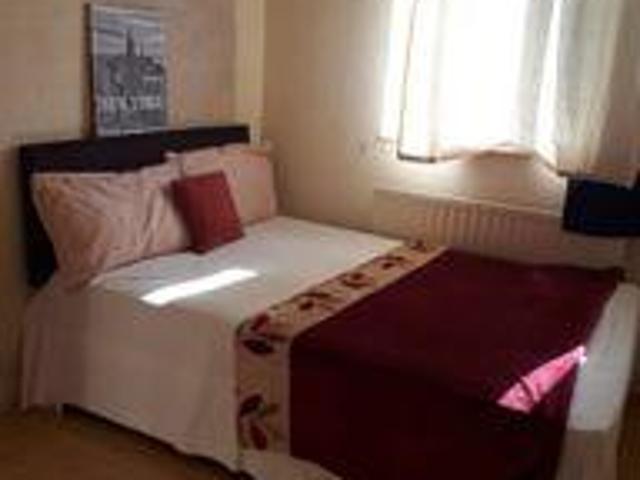 1 Bedrooms Flat for rent in Wallwood Street, Mile End E14