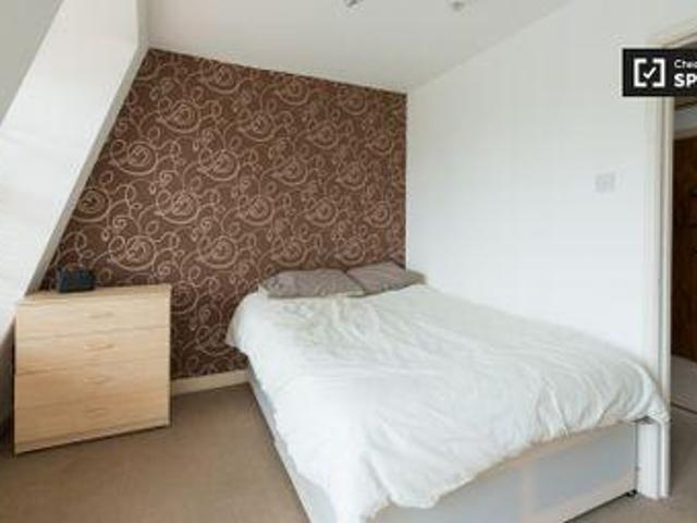 1 Bedrooms Flat for rent in Wandsworth Road, London SW8