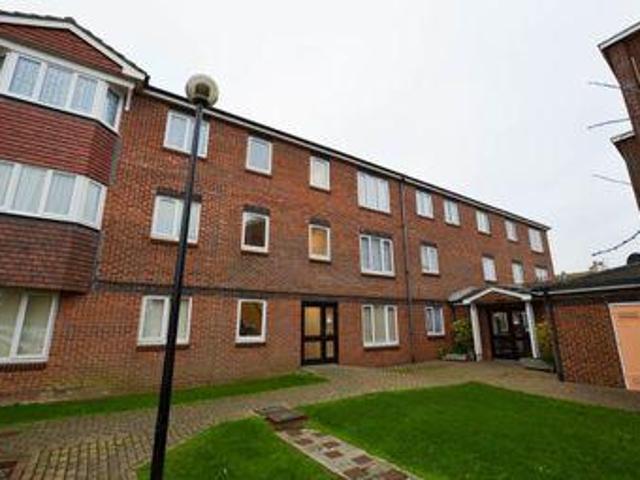 1 Bedrooms Flat for rent in Wannock Road, Eastbourne BN22