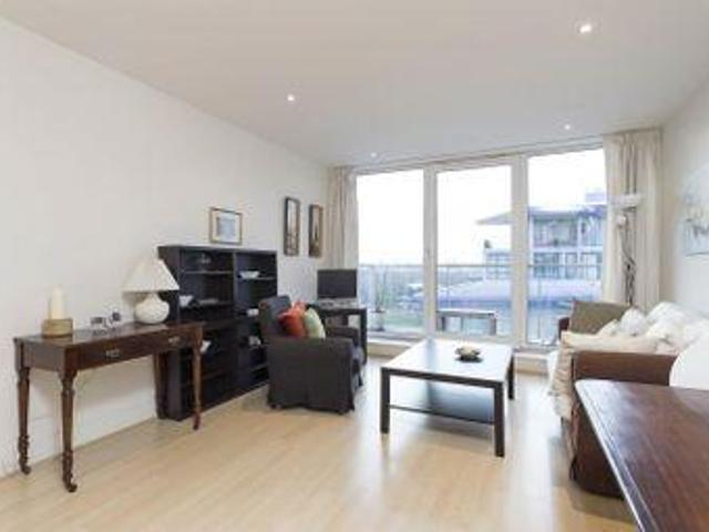 1 Bedrooms Flat for rent in Warwick Building, Chelsea Bridge Wharf, Lon SW11