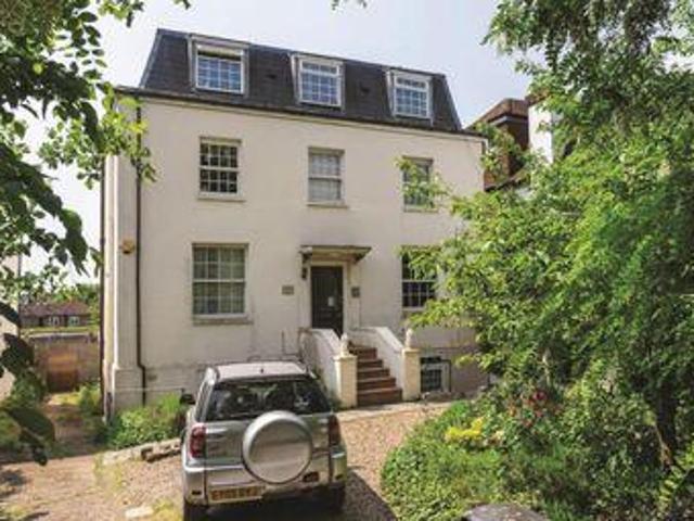 1 Bedrooms Flat for rent in Warwick House, South Norwood Hill, South Norwood, London SE25