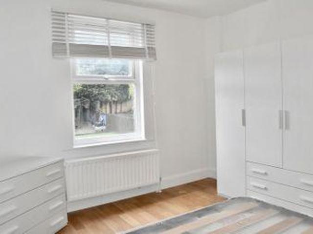 1 Bedrooms Flat for rent in Warwick Road, New Barnet, Barnet EN5