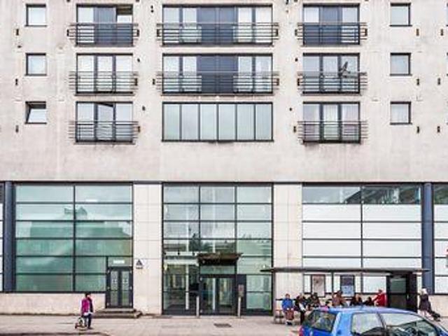 1 Bedrooms Flat for rent in Warwick Road, London W14