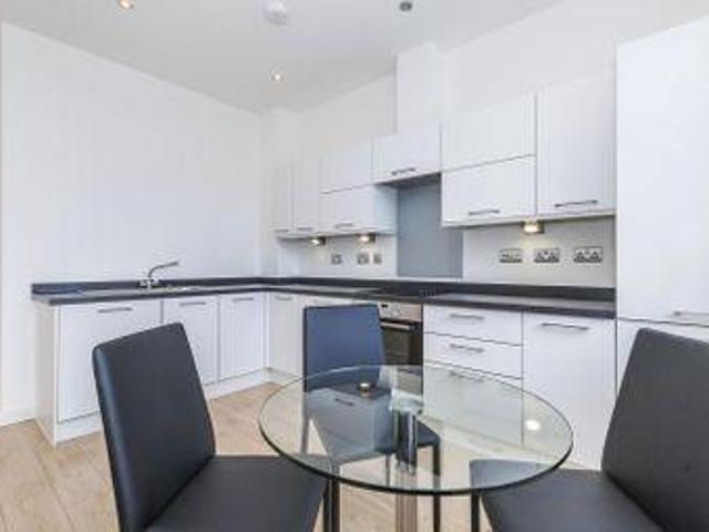 1 Bedrooms Flat for rent in Warton House, Stratford E15