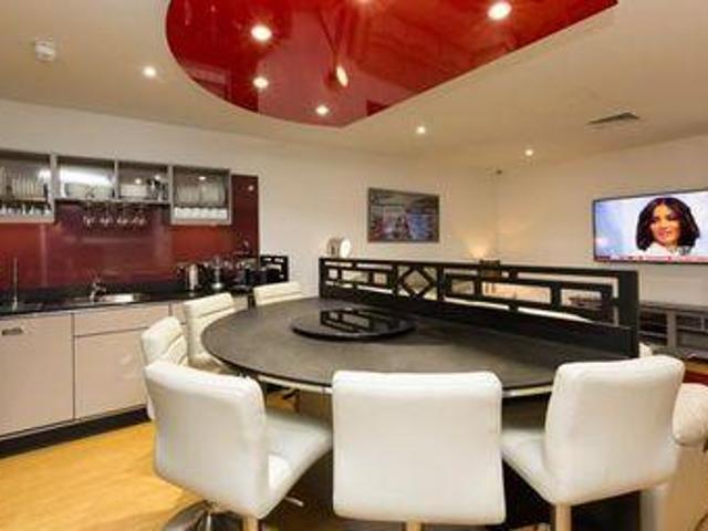 1 Bedrooms Flat for rent in Well Street, Coventry, West Midlands CV1