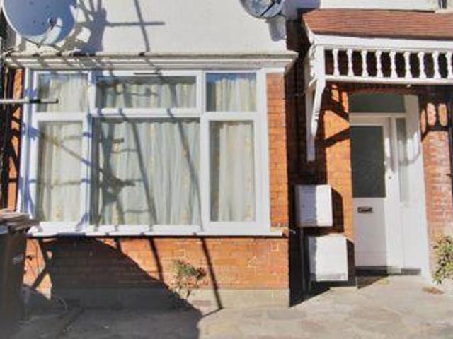1 Bedrooms Flat for rent in Wellesley Road, Harrow On The Hill, Harrow HA1