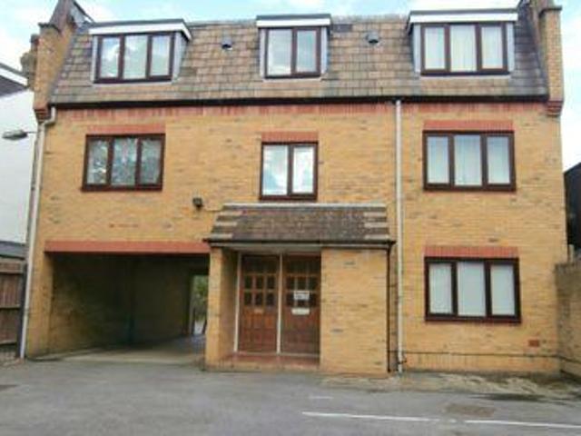 1 Bedrooms Flat for rent in Wellington Road, London SW19