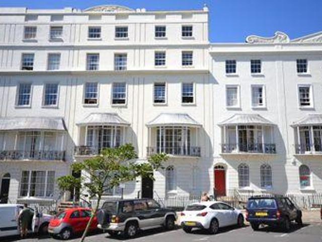 1 Bedrooms Flat for rent in Wellington Square, Hastings TN34