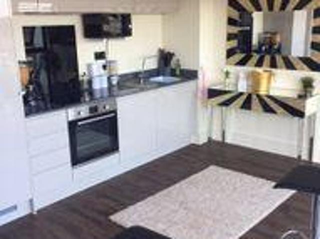 1 Bedrooms Flat for rent in Wellington Street, Cardiff CF11