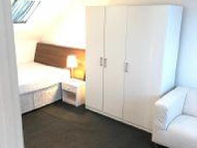 1 Bedrooms Flat for rent in Westminster Gardens, Barking IG11