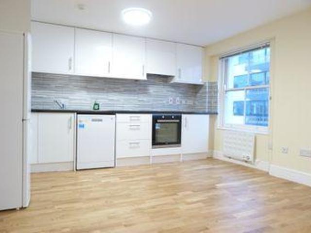 1 Bedrooms Flat for rent in Westbourne Grove, London W2