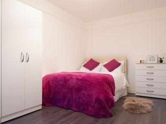 1 Bedrooms Flat for rent in Westbourne Park, Notting Hill, Central London. W11
