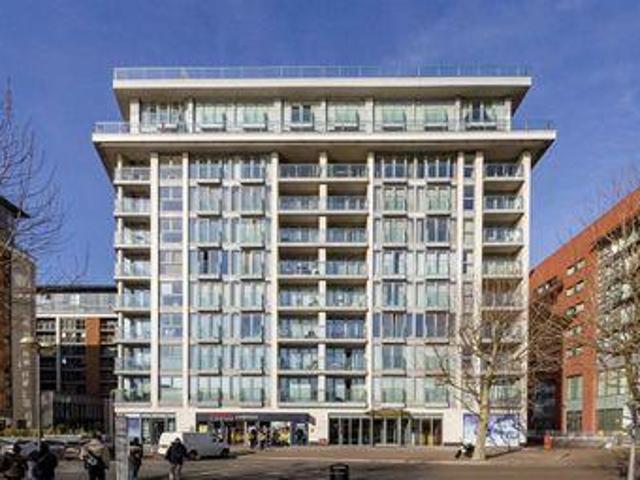 1 Bedrooms Flat for rent in Western Gateway, London E16