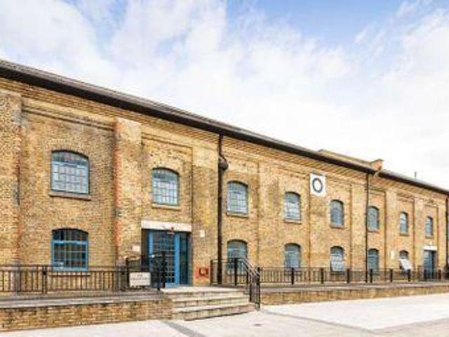 1 Bedrooms Flat for rent in Western Gateway, London E16