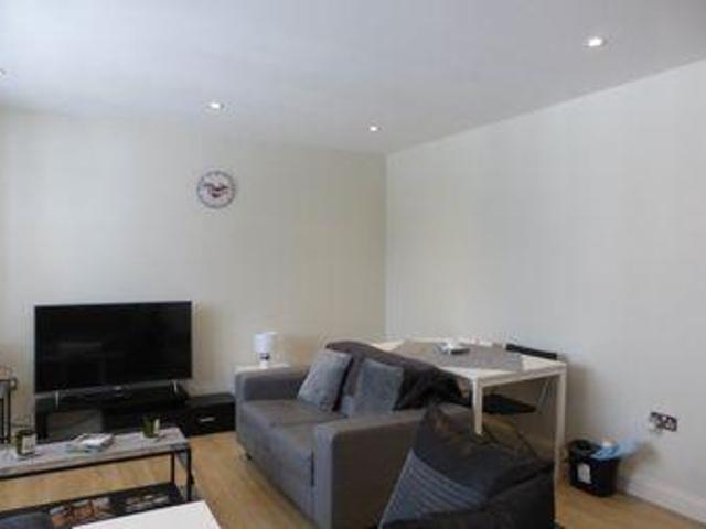 1 Bedrooms Flat for rent in Western Road, Brighton BN1