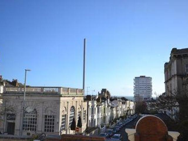 1 Bedrooms Flat for rent in Western Road, Brighton BN1