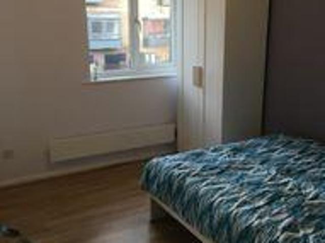1 Bedrooms Flat for rent in Westferry Road, London E14
