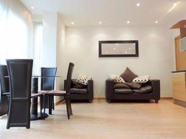 1 Bedrooms Flat for rent in Westferry Road, London E14