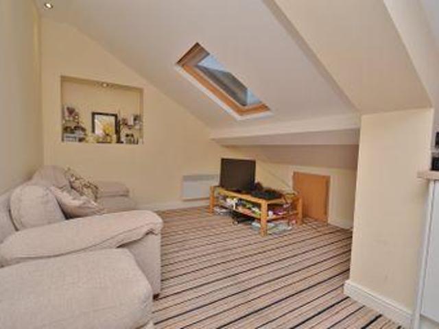 1 Bedrooms Flat for rent in Westfield Terrace, Chapel Allerton, Leeds LS7