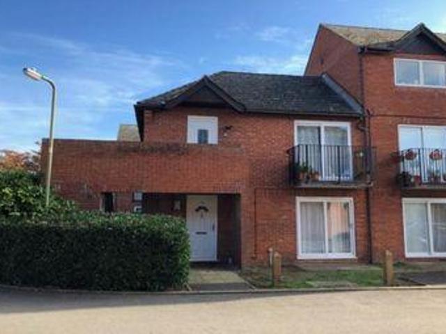 1 Bedrooms Flat for rent in Westholm Court, Bicester OX26