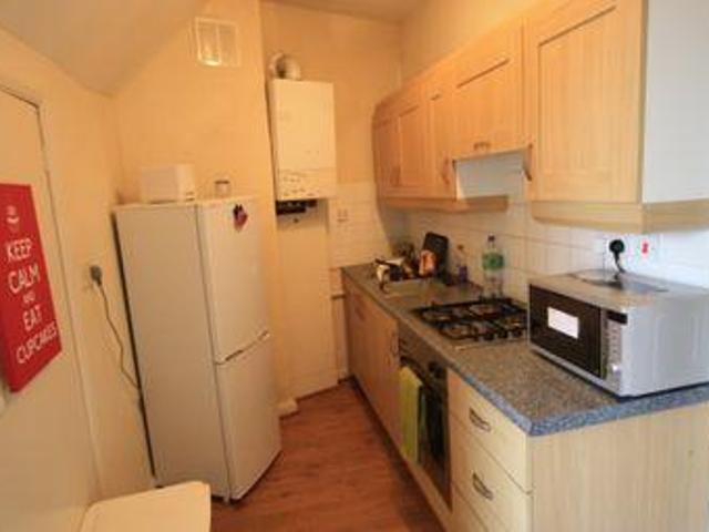 1 Bedrooms Flat for rent in Westwell Road, Streatham SW16