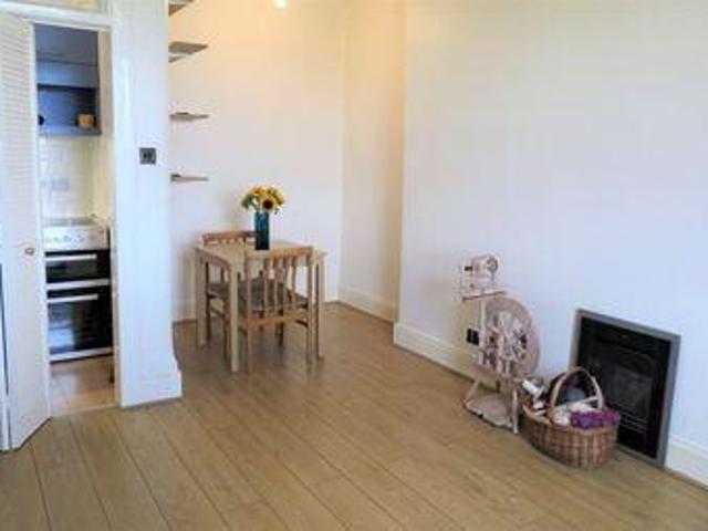 1 Bedrooms Flat for rent in Wheatfield Place, Gorgie, Edinburgh EH11