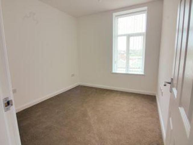 1 Bedrooms Flat for rent in Whingate Mill, Whingate, Yorkshire LS12
