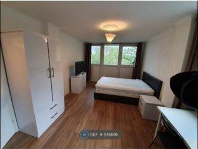 1 Bedrooms Flat for rent in White Friar Court, Salford M3