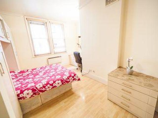 1 Bedrooms Flat for rent in White Horse, Mayfair W1J