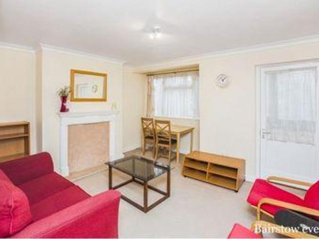 1 Bedrooms Flat for rent in Whiting Avenue, Barking IG11