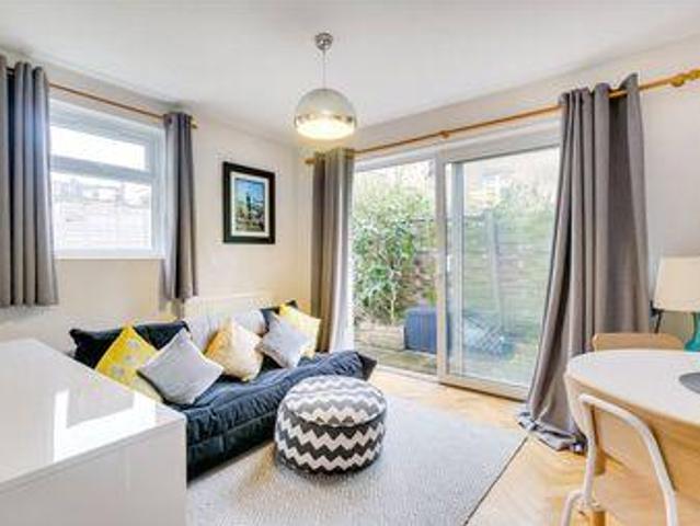 1 Bedrooms Flat for rent in Whittingstall Road, London SW6