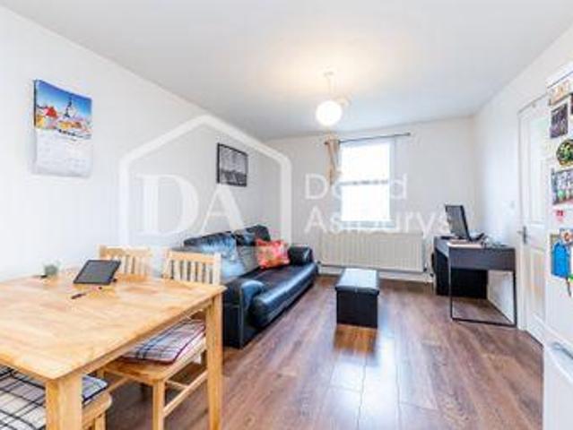 1 Bedrooms Flat for rent in Wightman Road, Turnpike Lane, London N8