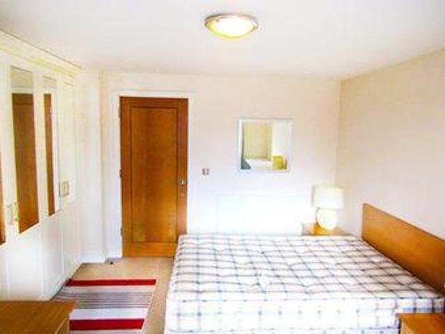 1 Bedrooms Flat for rent in Wingfield Court, London E14