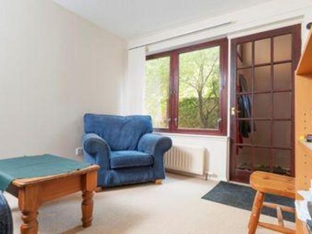 1 Bedrooms Flat for rent in Windmill Place, Edinburgh EH8