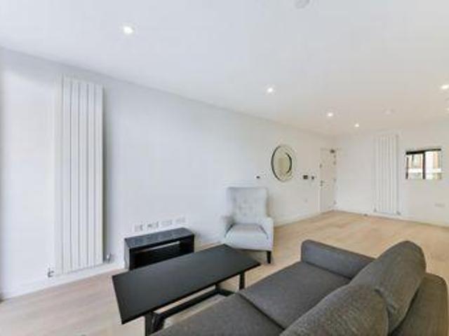 1 Bedrooms Flat for rent in Windlass House, Royal Wharf, London E16