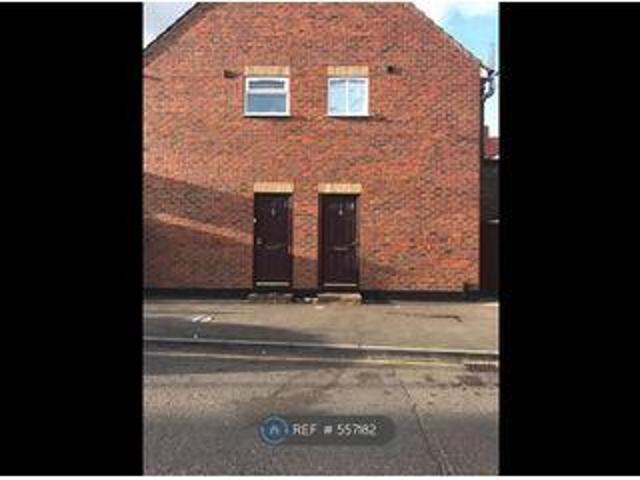 1 Bedrooms Flat for rent in Windsor Close, Northwood HA6