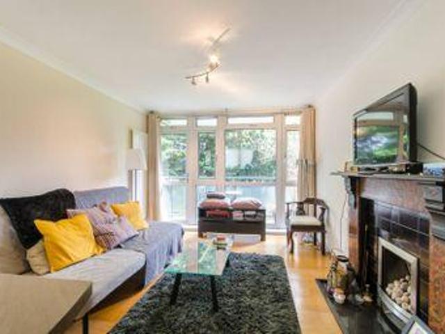 1 Bedrooms Flat for rent in Winterfold Close, Wandsworth SW19