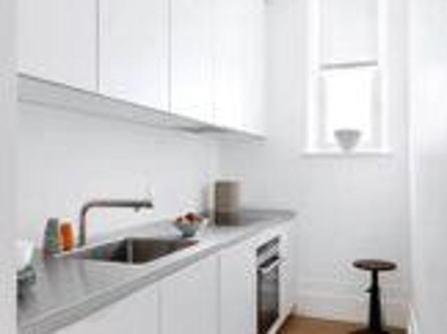 1 Bedrooms Flat for rent in Winthorpe Road, Putney SW15