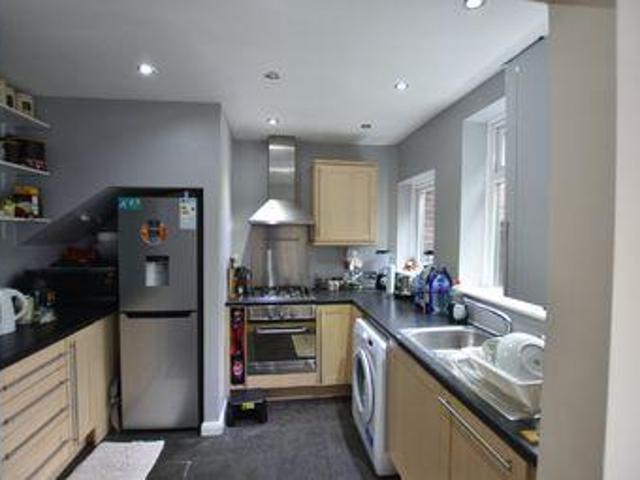 1 Bedrooms Flat for rent in Wymering Road, Maida Vale W9