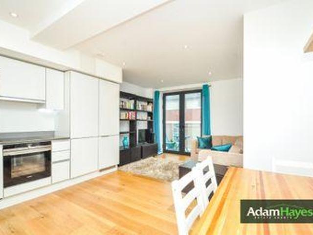 1 Bedrooms Flat for rent in Totteridge Lane, Whetstone N20