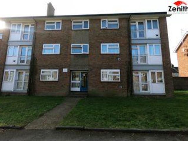 1 Bedrooms Flat for rent in Townsley Close, Luton LU1