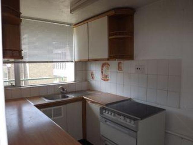 1 Bedrooms Flat for rent in Tolhurst House, Southend On Sea SS1