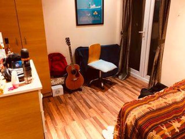 1 Bedrooms Flat for rent in Tollington Park, Finsbury Park N4