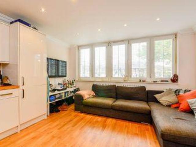 1 Bedrooms Flat for rent in Tom Williams House, Fulham SW6