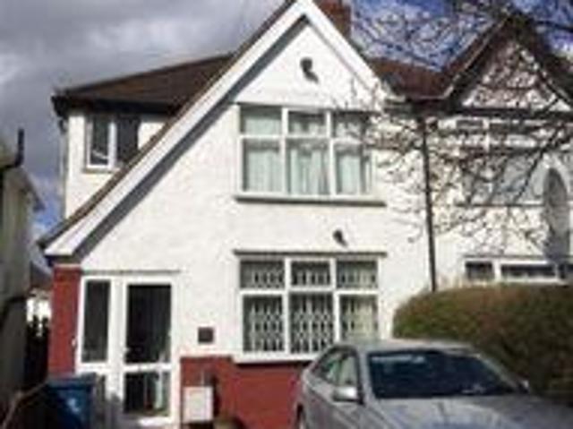1 Bedrooms Flat for rent in Toorak Road, Harrow HA3