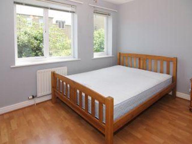1 Bedrooms Flat for rent in Torres Square, London E14